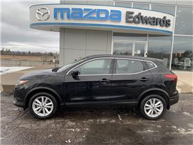 Edwards Mazda: New & Used Mazda Dealership | Pembroke, ON.