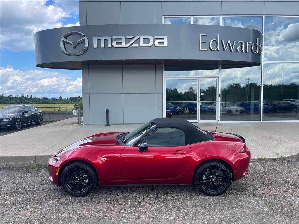 Edwards Mazda: New & Used Mazda Dealership | Pembroke, ON.