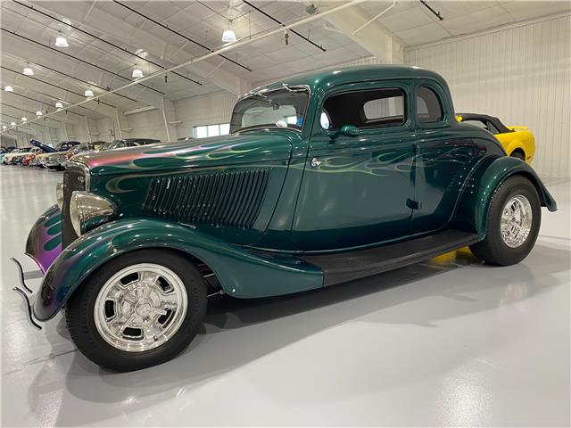 1933 Ford Custom 5-Window Coupe at $89500 for sale in Watford - Grogan ...